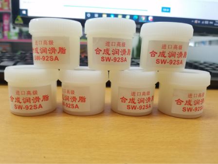 MBT Mỡ tổng hợp kaki SW-92SA dùng bôi trơn bánh răng nhựa